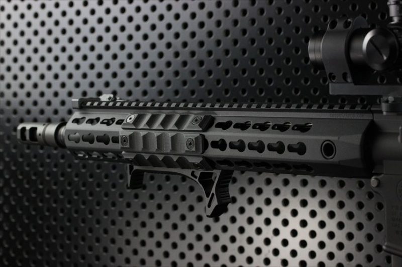 【M4 Gun’s フォト】M4MWS URX4 カスタム