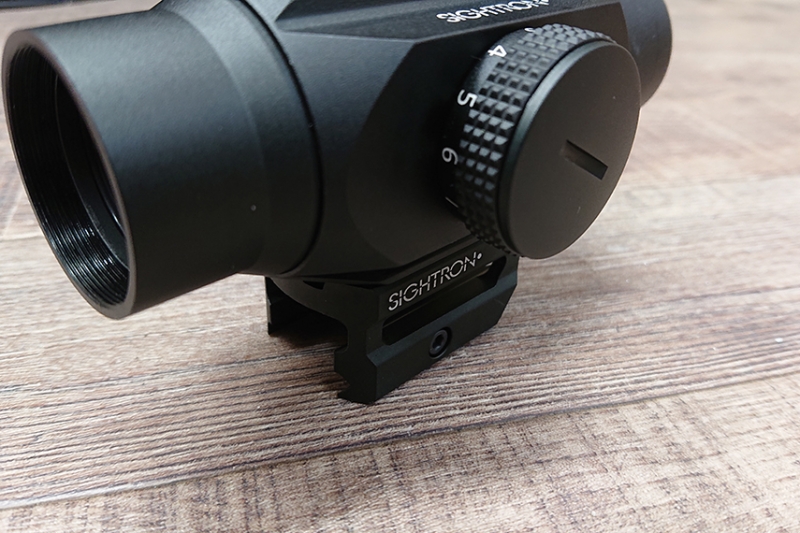 SIGHTRON（サイトロン）SD-33XXドットサイト レビュー