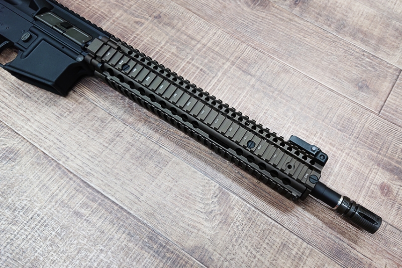 VFC電動ガン COLT M4 RIS2 レビュー